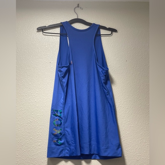 Roxy | Tops | Roxy Blue Tank Xl | Poshmark